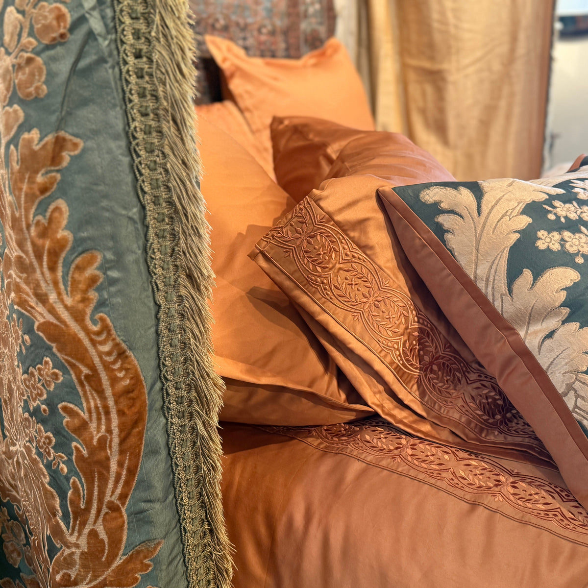 Kearsley Atelier Vintage & Antiques